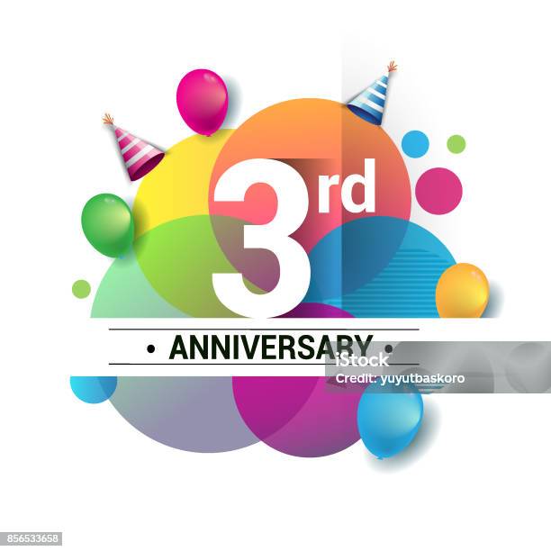 3 년 기념일 로고 벡터 디자인 생일 축 하와 함께 다채로운 형상 원형 및 풍선 흰색 배경에 고립 생일에 대한 스톡 벡터 아트