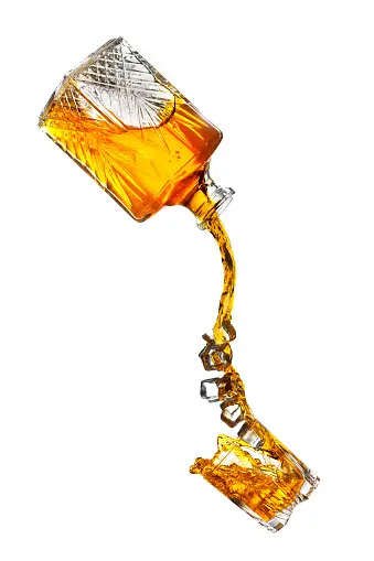 Pouring Drink Pictures Download Free Images On Unsplash