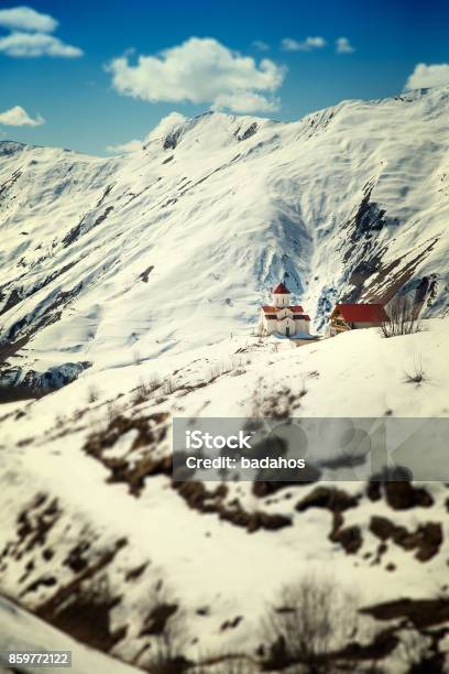 Gudauri 스키 리조트 0명에 대한 스톡 사진 및 기타 이미지 0명 겨울 교회 Istock