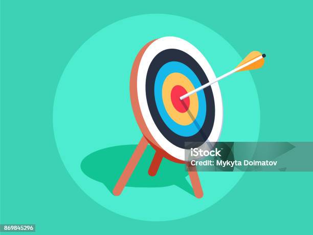 Cente에서 화살표와 나무 삼각대에 대상 목표 설정입니다 스마트 목표입니다 사업 대상 개념입니다 성취와 성공입니다 양궁에 대한
