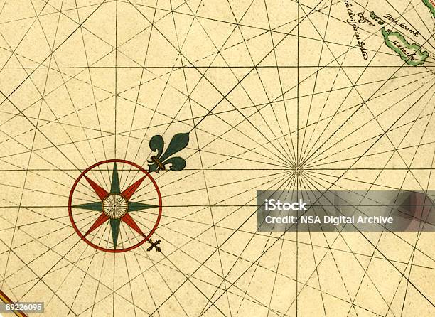 Old Compass Rose向量圖形及更多舊的圖片 舊的 地圖 方向儀 Istock
