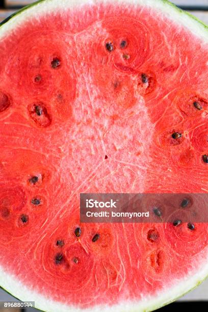 Pips와 신선한 수 박의 빨간 표면 0명에 대한 스톡 사진 및 기타 이미지 0명 과일 네덜란드 Istock