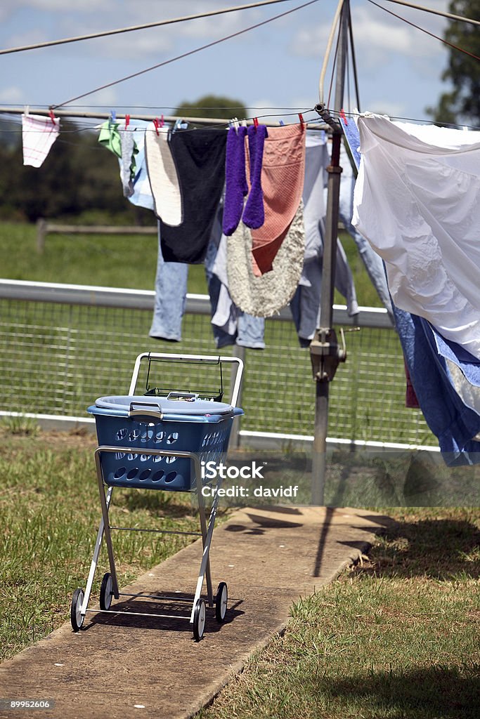 에어제스처 기체상태의 씻기의 0명에 대한 스톡 사진 및 기타 이미지 0명 교외 깨끗한 Istock