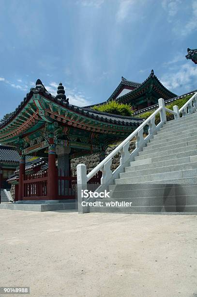 한국 관자놀이 고요한 장면에 대한 스톡 사진 및 기타 이미지 고요한 장면 대한민국 동양인 Istock