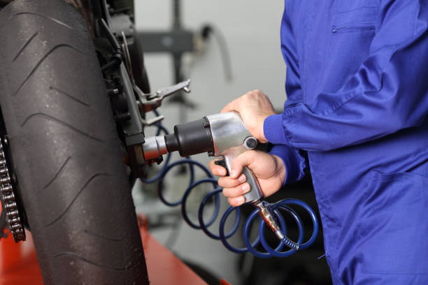 Motorcycle Workshop Pictures | Download Free Images on Unsplash