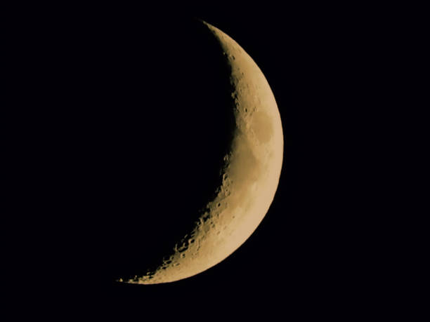 Sliver of the Moon – Free Nature Stock