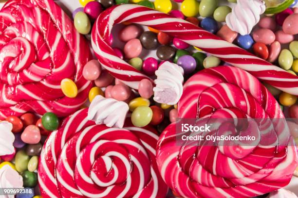 Latar Belakang Permen Cokelat Warnawarni Lolipop Permen Dan Marshmallow ... Latar Belakang Permen Cokelat Warnawarni Lolipop Permen Dan Marshmallow ...