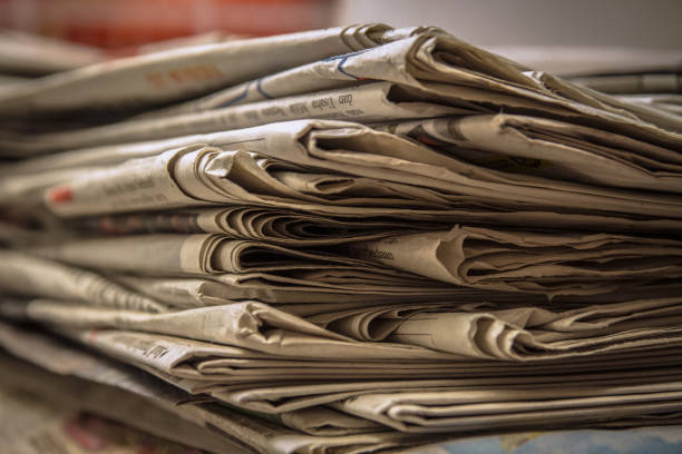 Pile of old magazines – free photo on Barnimages