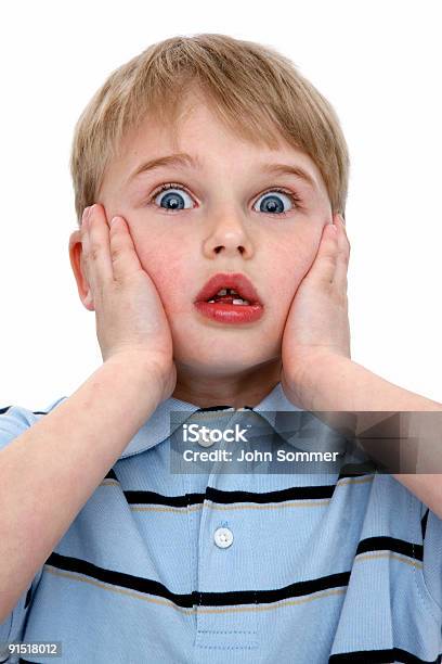 Anak Lakilaki Dengan Ekspresi Terkejut Foto Stok - Unduh Gambar ... Anak Lakilaki Dengan Ekspresi Terkejut Foto Stok - Unduh Gambar ...