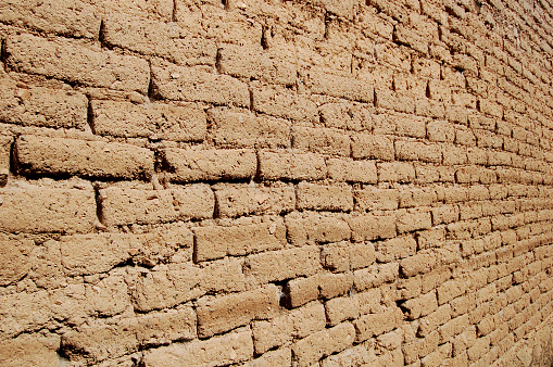Free picture: Adobe brick wall horizontal masonry dry earth texture Free picture: Adobe brick wall horizontal masonry dry earth texture