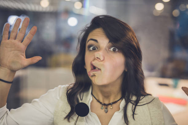 429 300 Cara Contra Cristal Fotografías De Stock Fotos E Imágenes