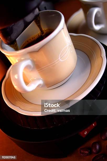 신선한 에스프레소 커피 제조 0명에 대한 스톡 사진 및 기타 이미지 0명 검은색 꿀 Istock