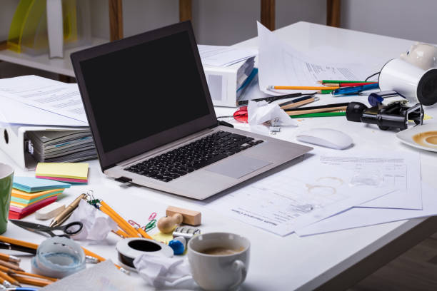 1000+ Messy Desk Pictures | Download Free Images on Unsplash