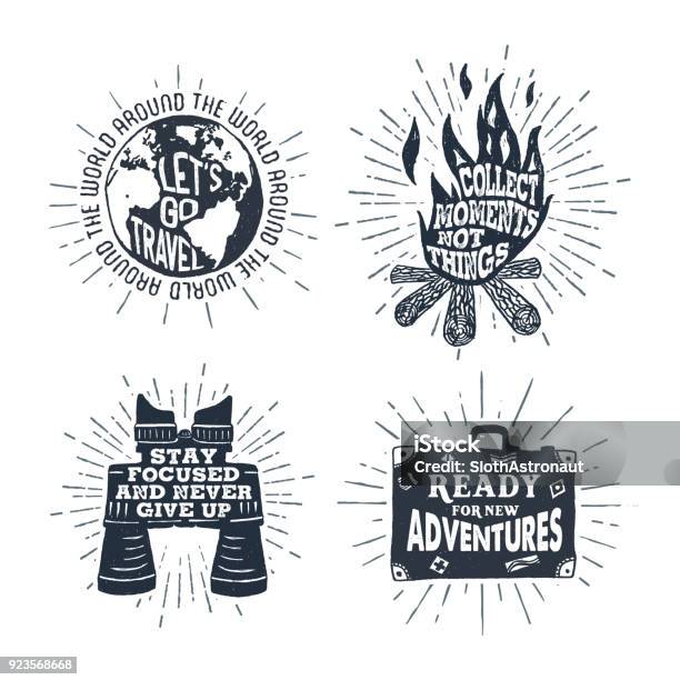 Label Vintage Yang Digambar Dengan Tangan Serangkaian Ilustrasi Vektor