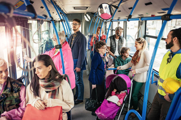 Crowded Bus Pictures | Download Free Images on Unsplash