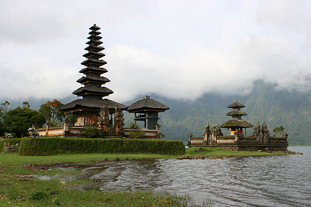 Danau Pictures | Download Free Images on Unsplash
