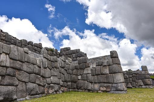 Sacsayhuaman 고고학 사이트 쿠스코 페루에서 잉카의 돌 담 0명에 대한 스톡 사진 및 기타 이미지 0명