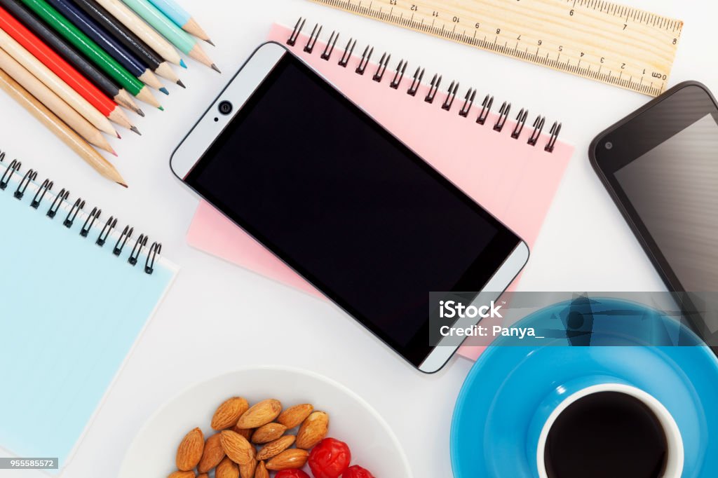 Tabel Meja Office Tempat Kerja Bisnis Dan Objek Bisnis Gambar Untuk ... Tabel Meja Office Tempat Kerja Bisnis Dan Objek Bisnis Gambar Untuk ...