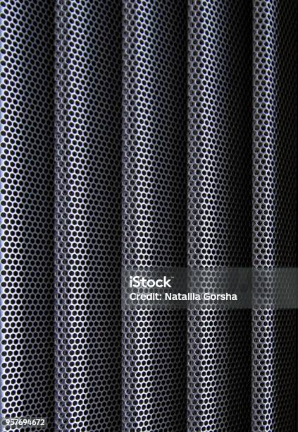Berlubang Baja Logam Aluminium Latar Belakang Bergaris Vertikal