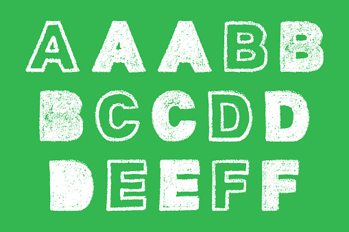 Lettre Manuscrite Craie Bold Blanc Sur Fond Vert Vecteurs Libres De