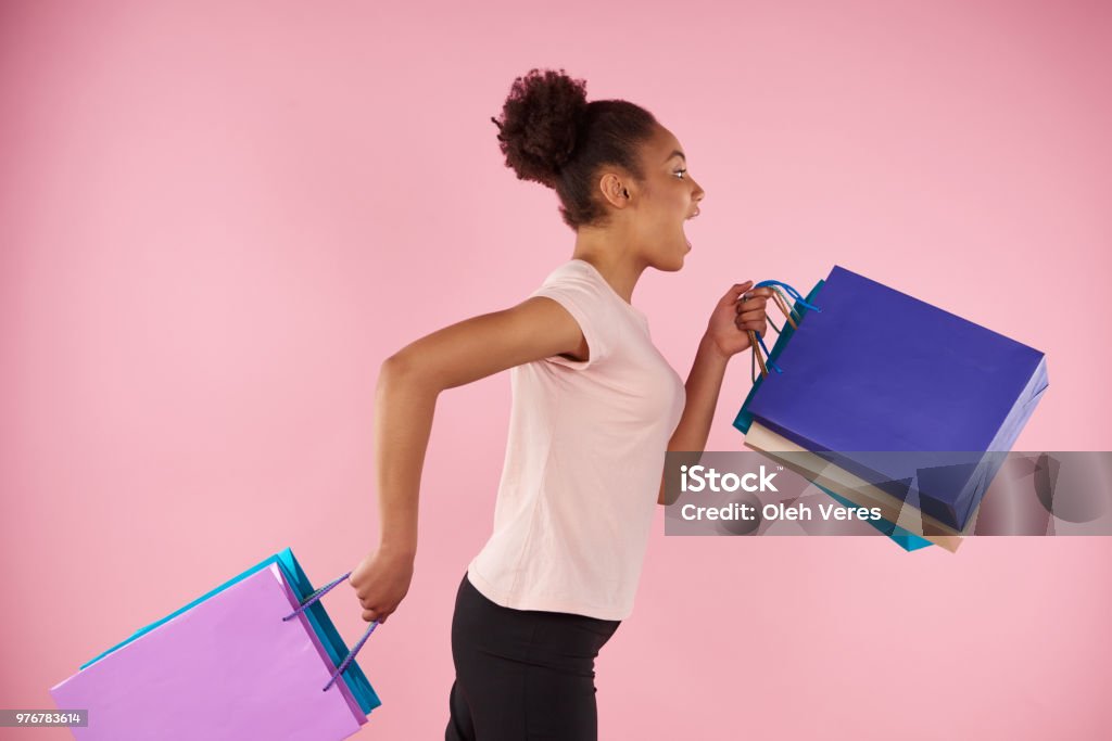 Corridas Sorpresa De La Mujer Foto De Stock Y Más Banco De Imágenes De