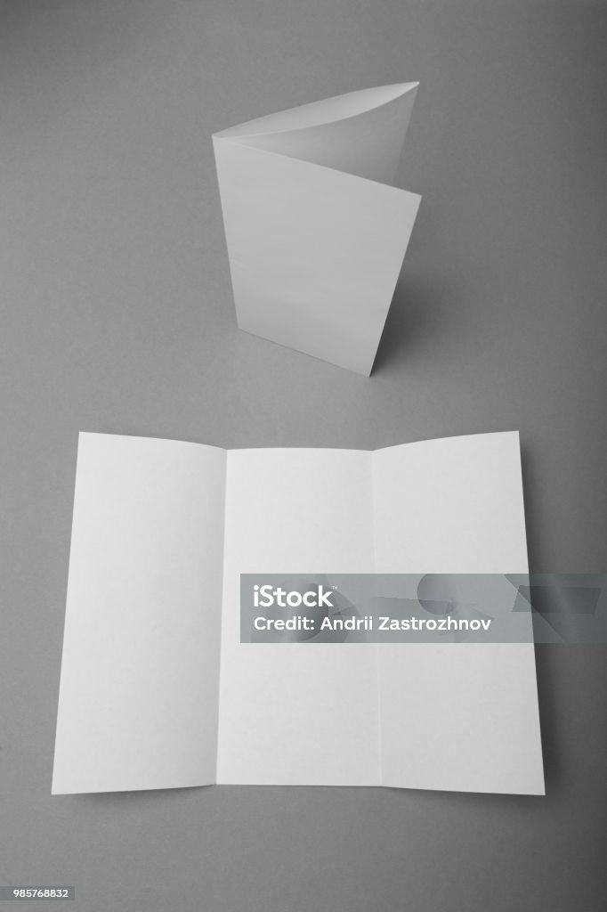 Trifold 종이 전단지 이랑 Dl 플라이어 소책자 0명에 대한 스톡 사진 및 기타 이미지 0명 공란 광고 Istock