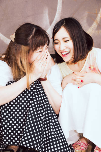 100 Fotos Bilder Und Lizenzfreie Bilder Zu Japanese Lesbian Kissing