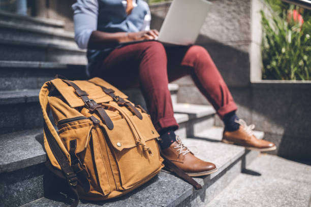 Man With Backpack Pictures | Download Free Images on Unsplash