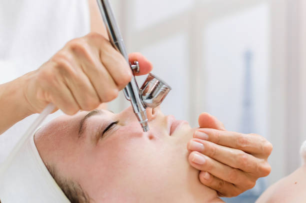 1,700+ Oxygen Facials Stock Photos, Pictures & Royalty-Free Images - iStock 1,700+ Oxygen Facials Stock Photos, Pictures & Royalty-Free Images - iStock