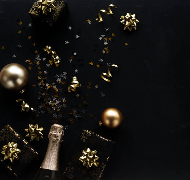 Dorado Sobre Negro Brillante Fondos Celebración De Navidad - Banco de ... Dorado Sobre Negro Brillante Fondos Celebración De Navidad - Banco de ...