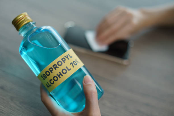 Does Rubbing Alcohol Kill Roaches? - Bed Bugs Sprays Does Rubbing Alcohol Kill Roaches? - Bed Bugs Sprays