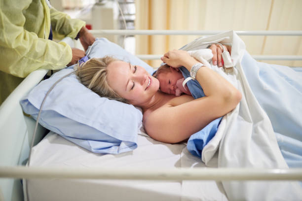 Best Black Women Giving Birth Stock Photos, Pictures & Royalty-Free ... Best Black Women Giving Birth Stock Photos, Pictures & Royalty-Free ...